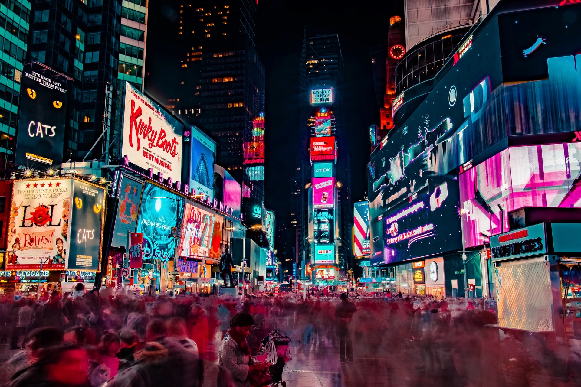 Brand Indonesia di Times Square – Saji Media Pratama
